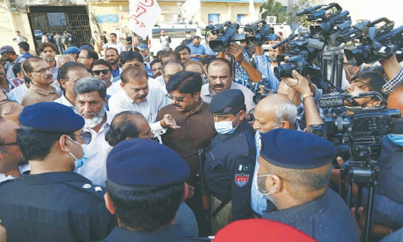 MQM-P holds rally against growing street crimes in Karachi - Pakistan ...