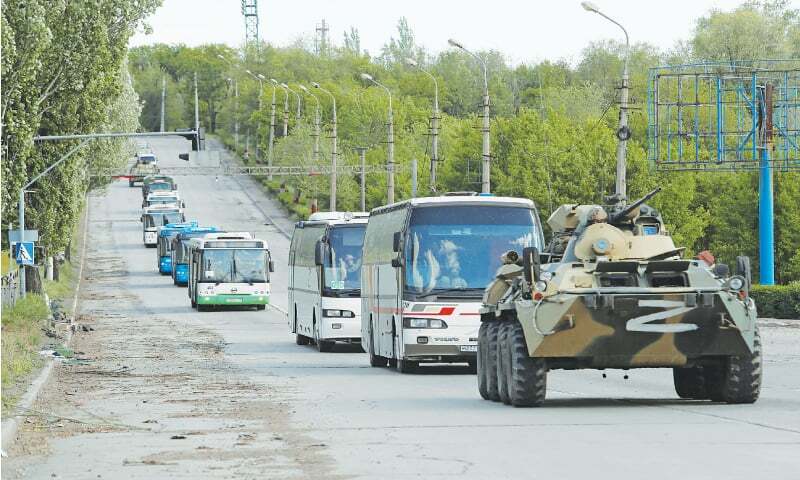 265 Ukrainian soldiers surrender at Azovstal - World - DAWN.COM
