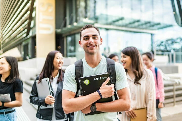 Australia's leading young university, UTS offers young graduates a ...