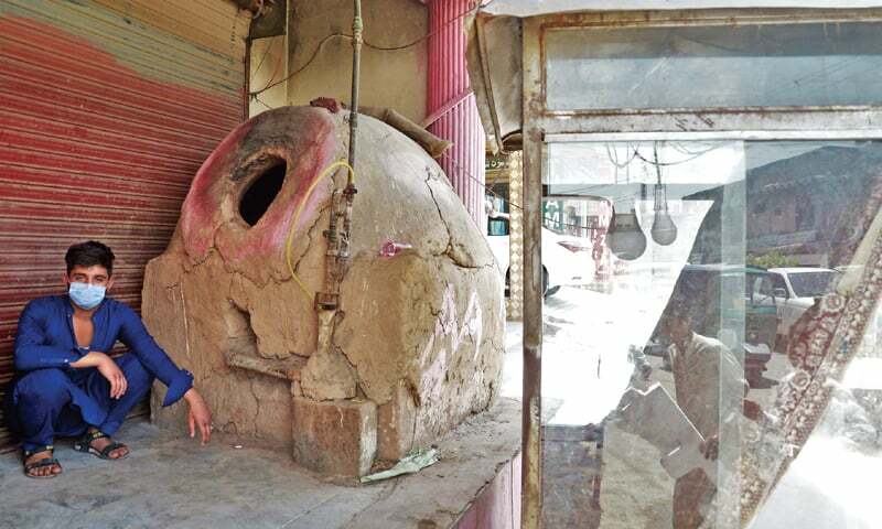 Peshawar admin increases roti price after nanbais’ strike - Pakistan ...