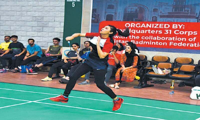 164 players compete in badminton tournament - Newspaper - DAWN.COM