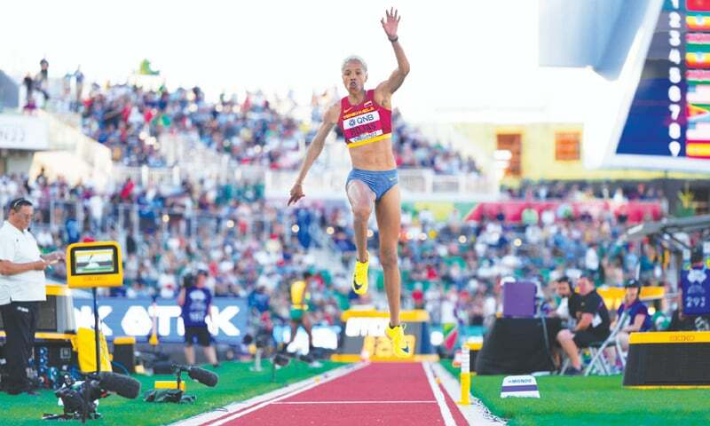 No substitute for experience as Rojas leads familiar cast to world ...