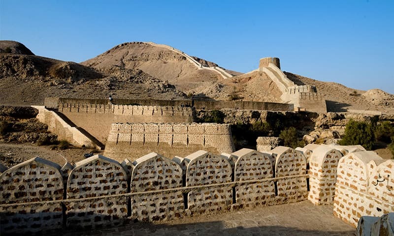 Floodwaters threaten vestiges of Sindh’s past - Pakistan - DAWN.COM