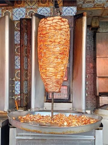 EPICURIOUS: SHAWARMA FROM THE SOURCE - Newspaper - DAWN.COM