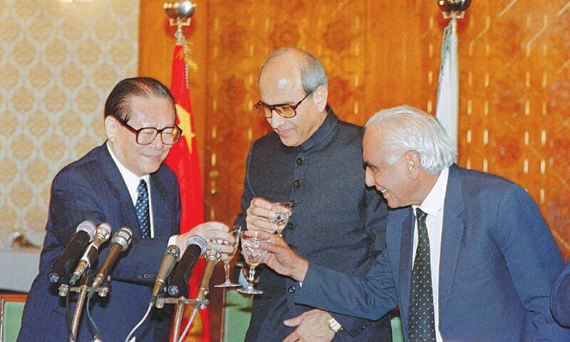 Former Chinese leader Jiang Zemin dies, aged 96 - Newspaper - DAWN.COM