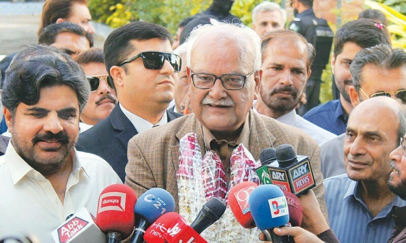 PPP’s Waqar Mehdi elected unopposed to Senate - Newspaper - DAWN.COM