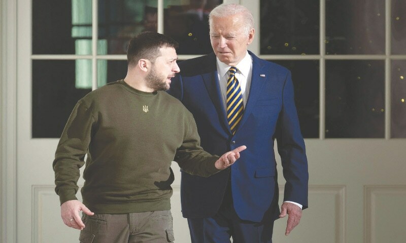 Zelensky on unannounced US visit, wins Biden’s support - World - DAWN.COM