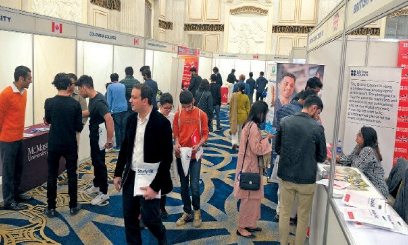 Students, parents flock DAWN Education Expo - Newspaper - DAWN.COM