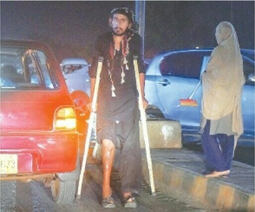 Professional beggars - Newspaper - DAWN.COM