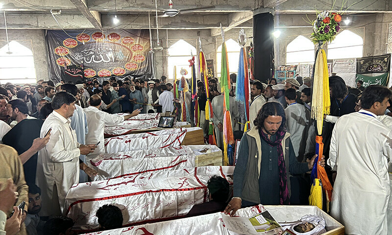 Protests as Parachinar reels from killings of 8 people - Pakistan ...