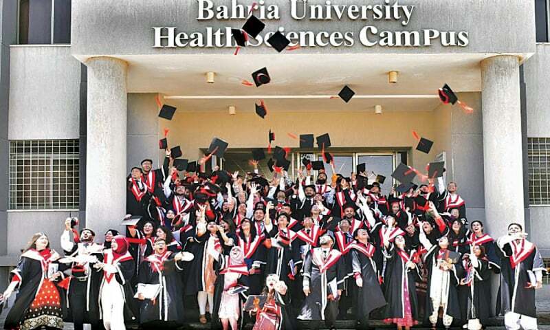 Degrees awarded to 291 students at Bahria University convocation - Newspaper - DAWN.COM