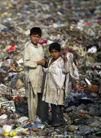 Plastic waste - Newspaper - DAWN.COM