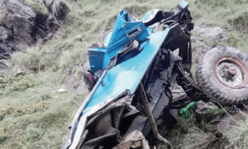 Four die as jeep plunges into Torghar ravine - Pakistan - DAWN.COM