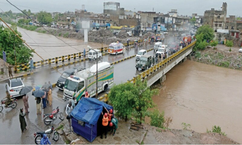 Flood scare in Rawalpindi after Leh Nullah swells up to 19 feet ...