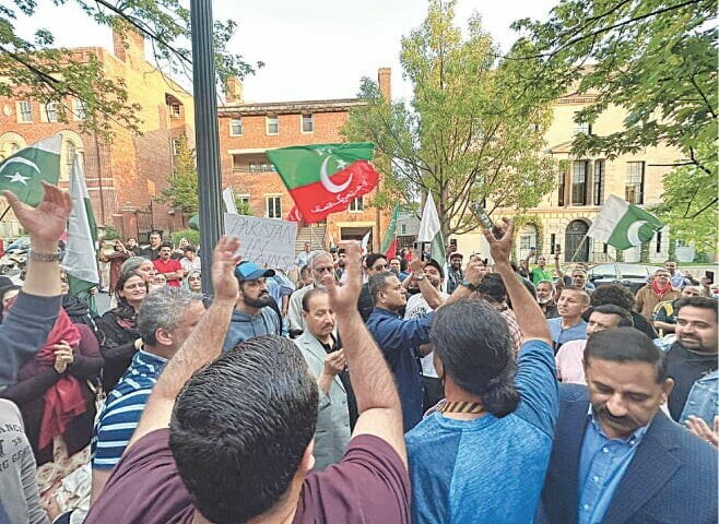 UK-based PTI supporters booked for harassing judge - Newspaper - DAWN.COM
