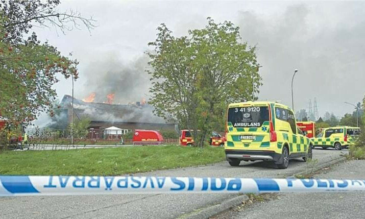 Sweden opens arson probe into mosque fire - Newspaper - DAWN.COM