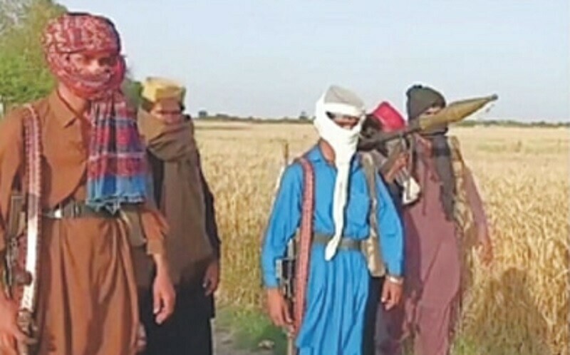 Rajanpur katcha area bandits ready to surrender for fair trial ...