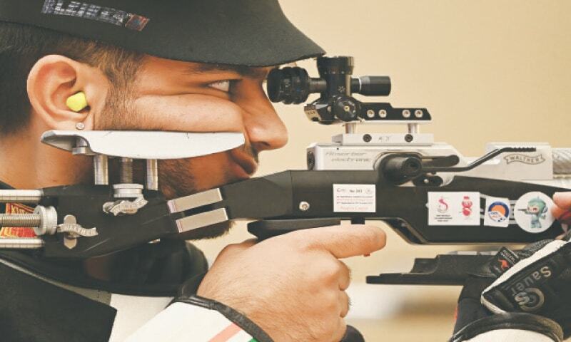 Qin breaks Asian Games record as North Koreans snub South on podium - Sport - DAWN.COM