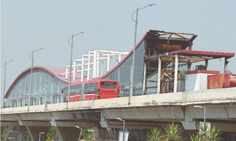 6th Road metro station repair work from next month - Newspaper - DAWN.COM