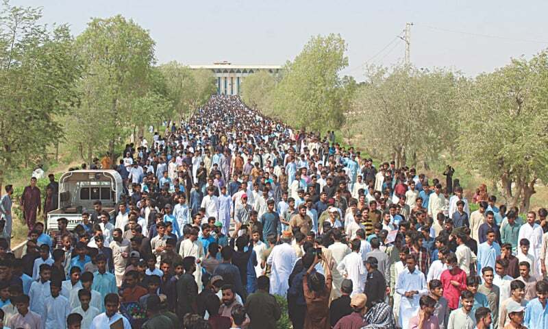 Over 9,200 take SU entry test at Jamshoro campus in first phase ...