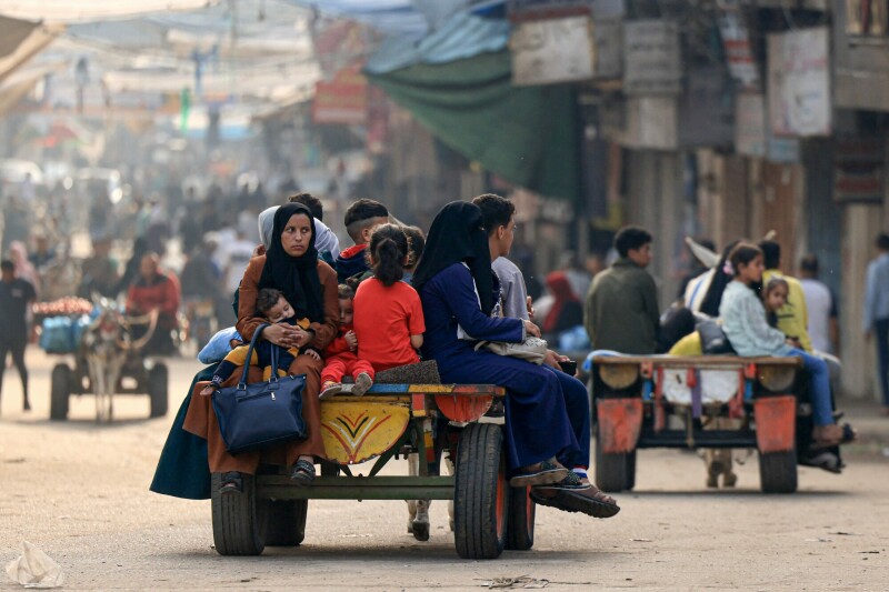 Living conditions in Gaza turning grim under Israeli siege - DAWN.COM