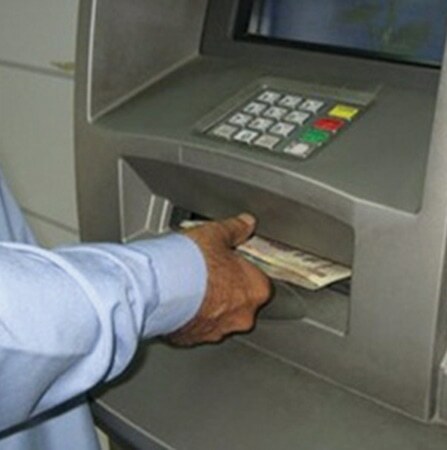 ATMs dispensing fake currency? - Newspaper - DAWN.COM
