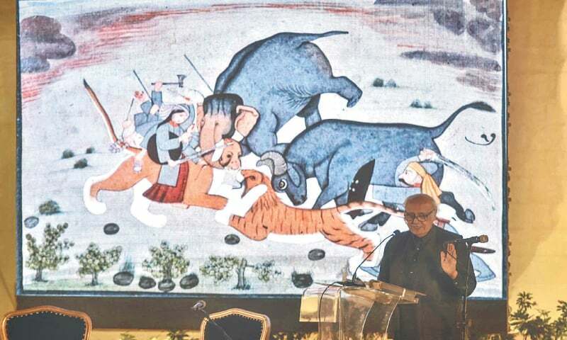 The art of Hamzanama discussed - Newspaper - DAWN.COM