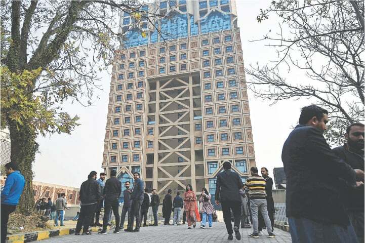 6.0 earthquake jolts Punjab, parts of KP - Pakistan - DAWN.COM