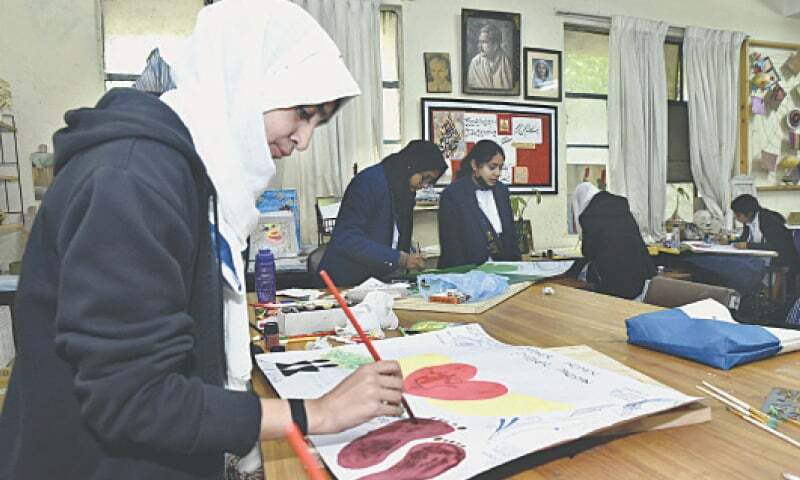 Painting competition held to promote gender equality - Newspaper - DAWN.COM