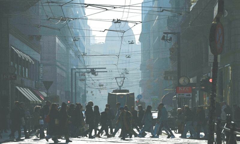 ‘It stinks’: Milan residents grapple with high pollution - Newspaper ...