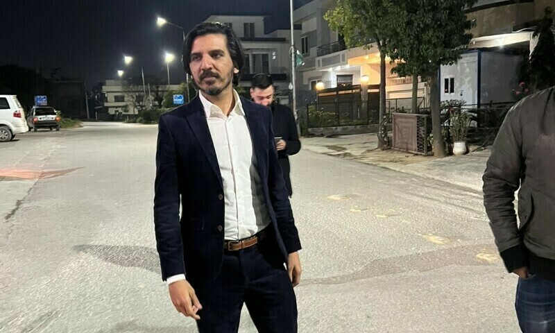 Toor goes on hunger strike in FIA custody: lawyer - Pakistan - DAWN.COM