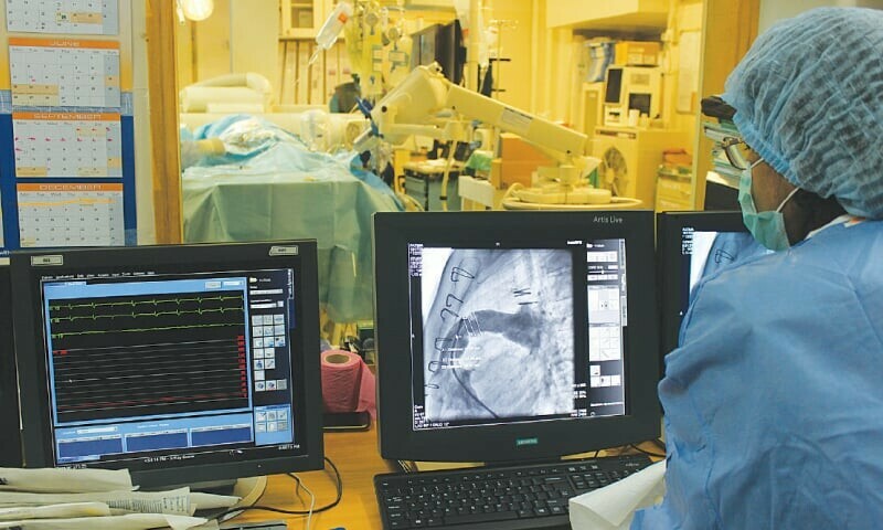 Less-invasive heart surgery introduced in Peshawar - Pakistan - DAWN.COM