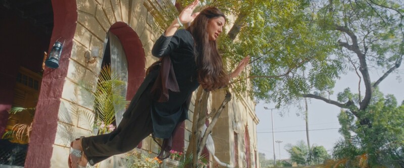 Angry brides-to-be, impish djinns and peppy dance numbers — Daghabaaz ...