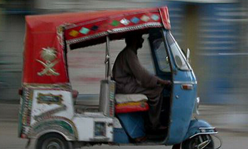 Rickshaws banned from GT Road in Peshawar - Pakistan - DAWN.COM