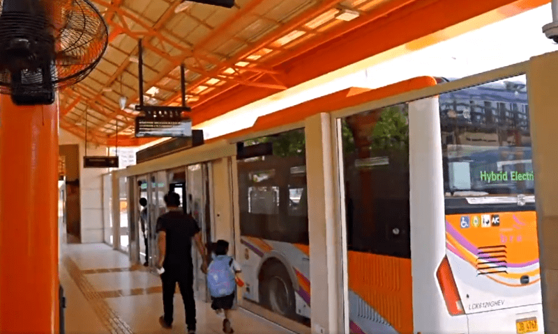 Karachi’s BRT Green and Orange lines now go hand in hand - Pakistan - DAWN.COM