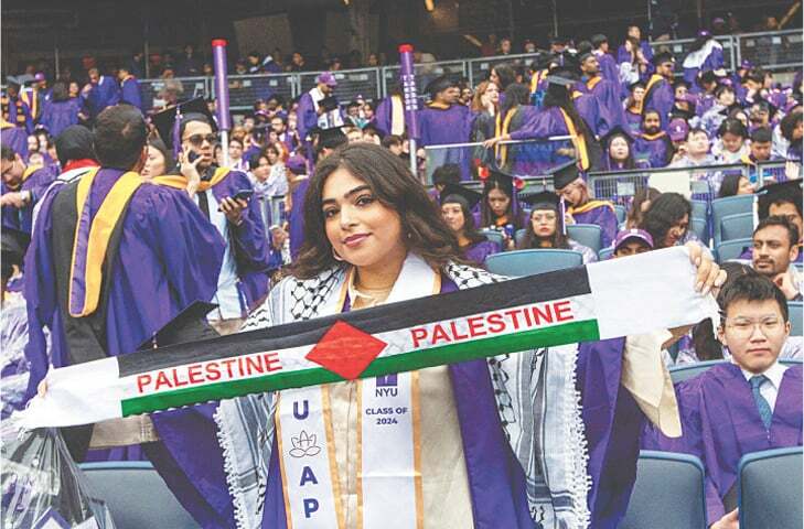 Pro-Palestine protests leave their mark on US graduation ceremonies ...