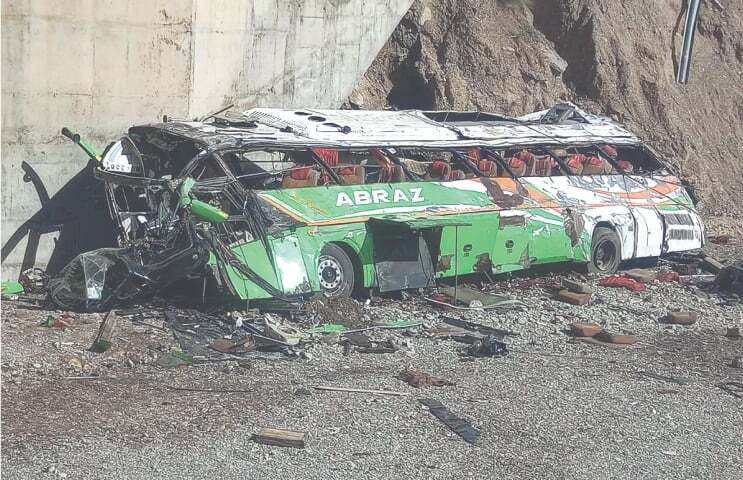 28 dead as bus falls into Washuk ravine - Newspaper - DAWN.COM