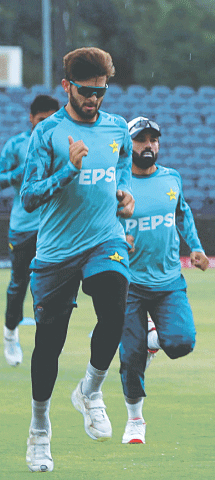 Holders England kick off campaign against Scotland - Newspaper - DAWN.COM