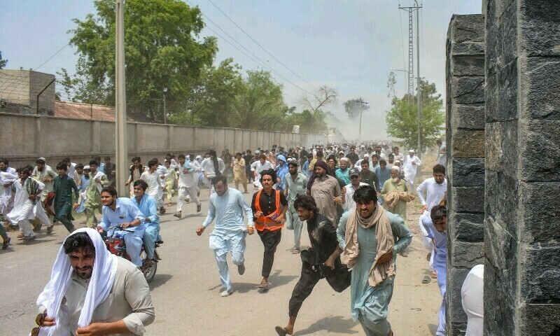 Civil unrest - Newspaper - DAWN.COM