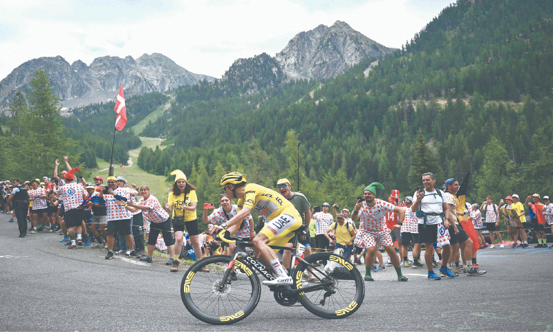 Pogacar stuns field with solo climbing attack to claim Tour stage 19 ...