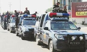 Police commandos, APCs move into Dadu villages after cop’s murder ...