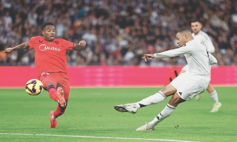 Mbappe back from ‘bottom’ as Real move up to second - Newspaper - DAWN.COM