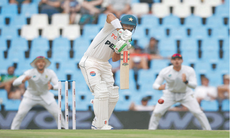South Africa on top as Pakistan lose three second-innings wickets ...