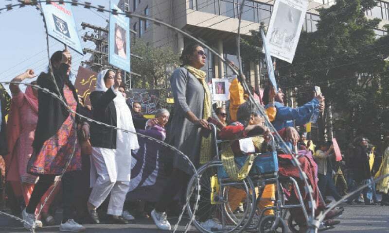 Aurat March demands freedom, equality for women - Newspaper - DAWN.COM