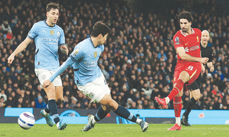 Liverpool beat City to extend lead at top - Newspaper - DAWN.COM