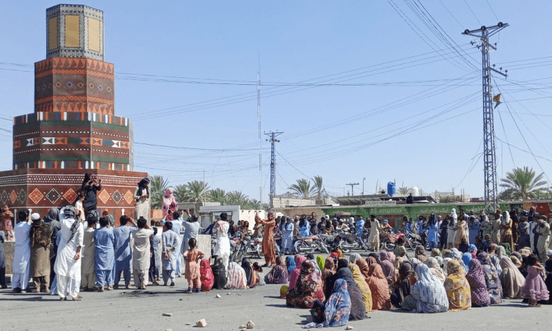 Relatives not allowed to meet, deliver food to Mahrang Baloch in Quetta ...