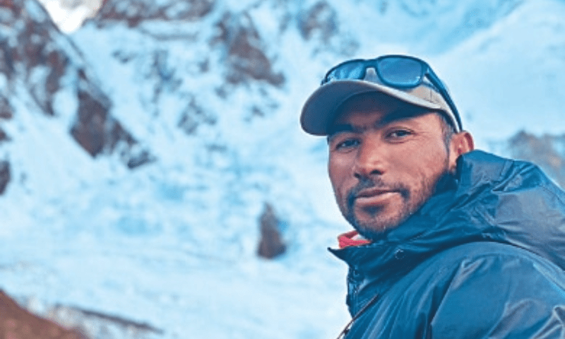 Sirbaz Khan completes another alpine style summit - Pakistan - DAWN.COM