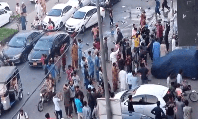 Mob attacks on fast-food chain in Sindh continue as miscreants torch ...