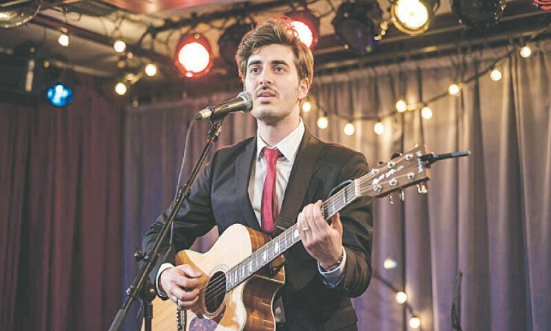Rapper from Khyber becomes online sensation - Newspaper - DAWN.COM