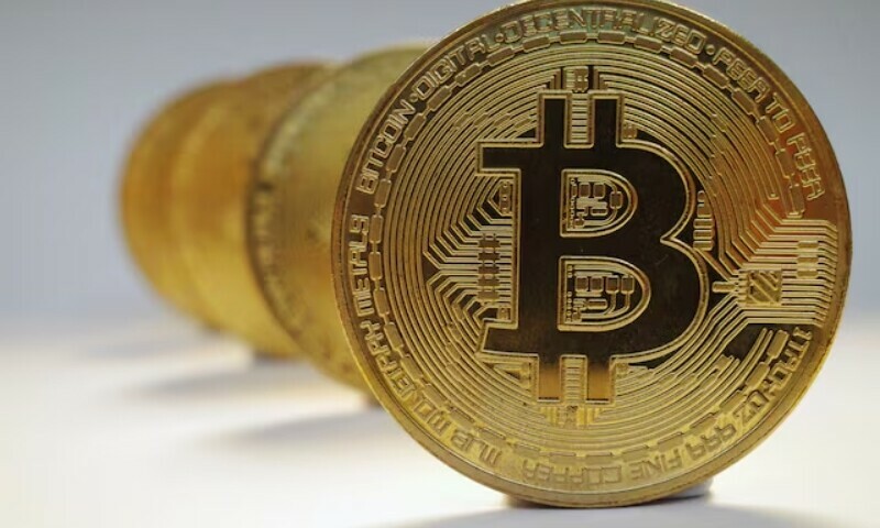 Bitcoin tops $100,000 after US-UK deal - World - DAWN.COM